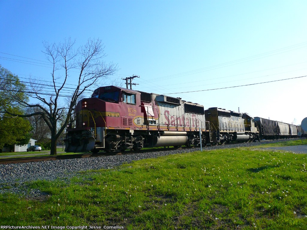 BNSF 158 GP60M